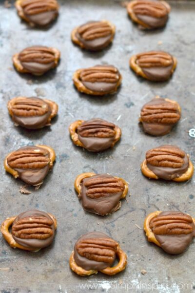 Easy Rolo Pretzel Turtles Recipe - To Simply Inspire