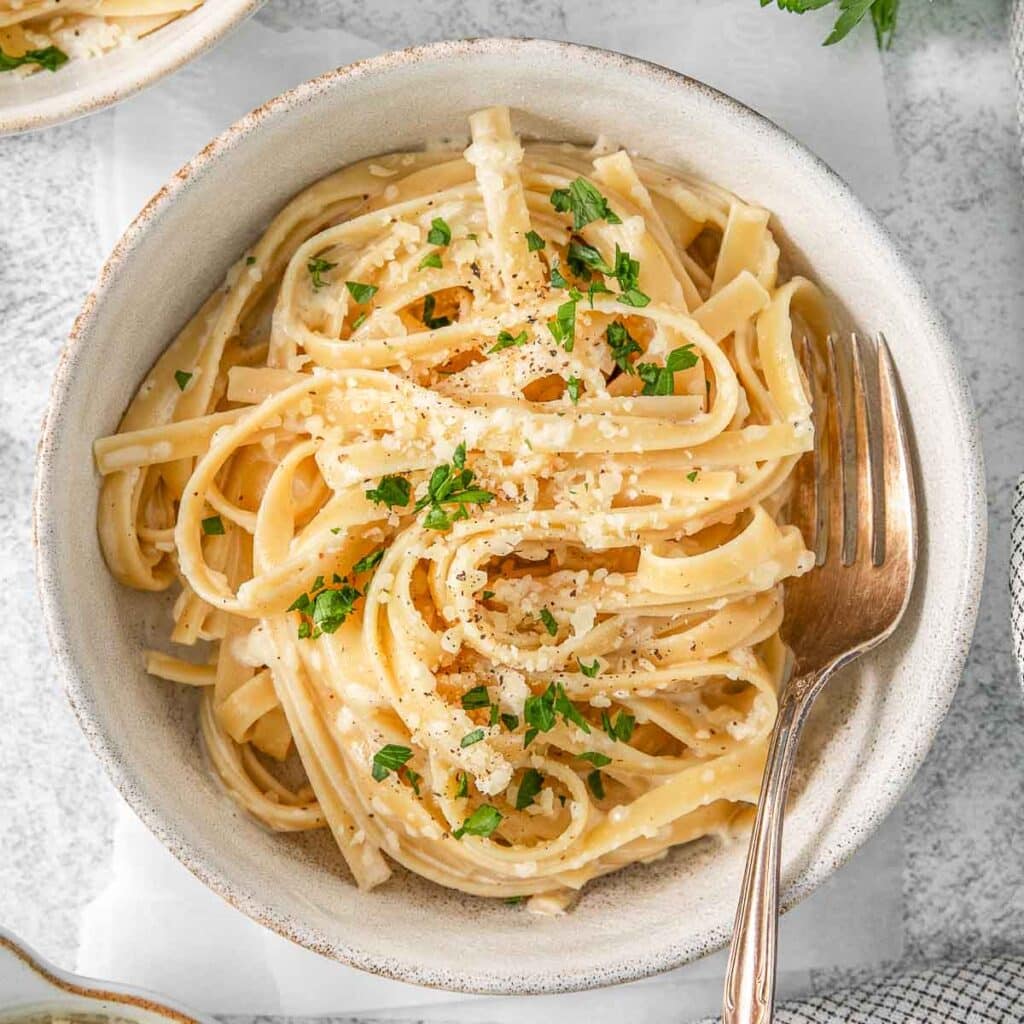 Easy Homemade Alfredo Sauce - To Simply Inspire