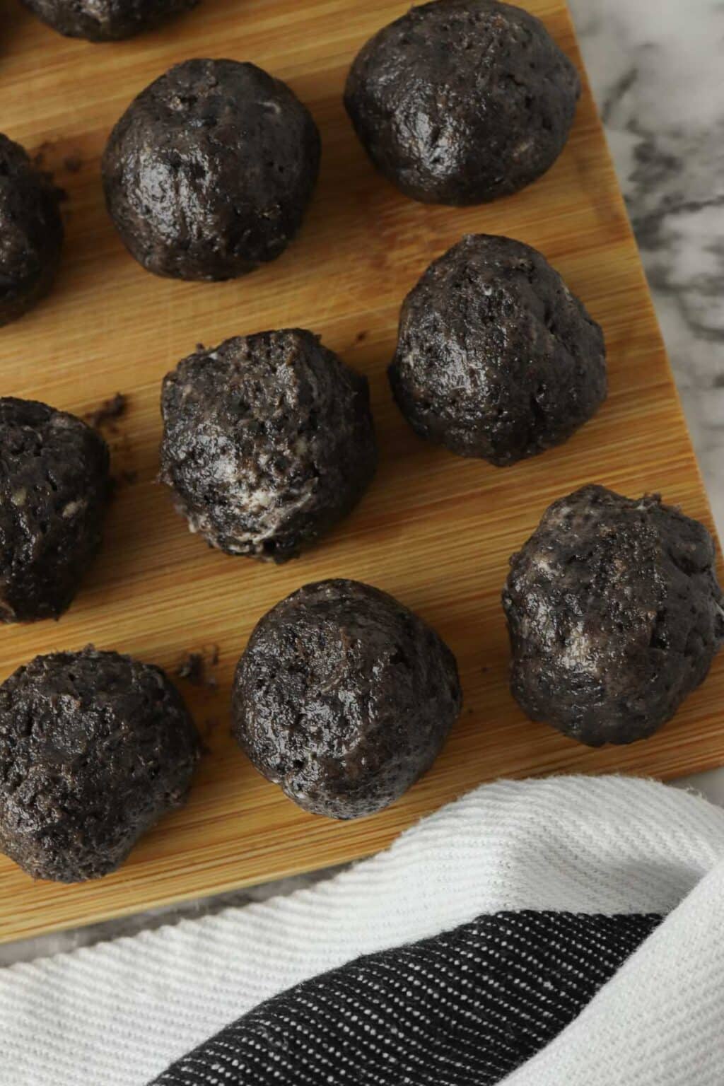 Oreo Eyeballs - Halloween Party Treat