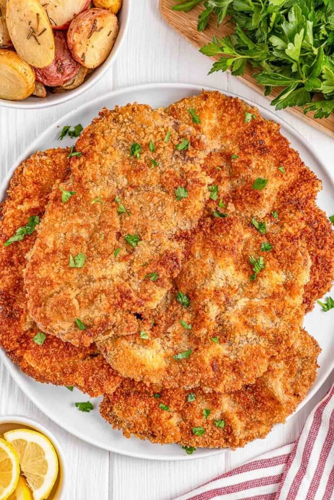 Easy Beef Milanesa (Crispy Steak Recipe) - To Simply Inspire